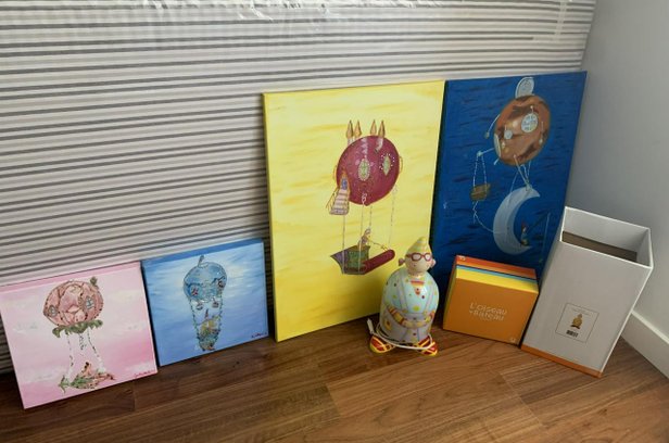 Barnrum dekoration 1 lampa 4 tavlor säljes i Huddinge | Blocket