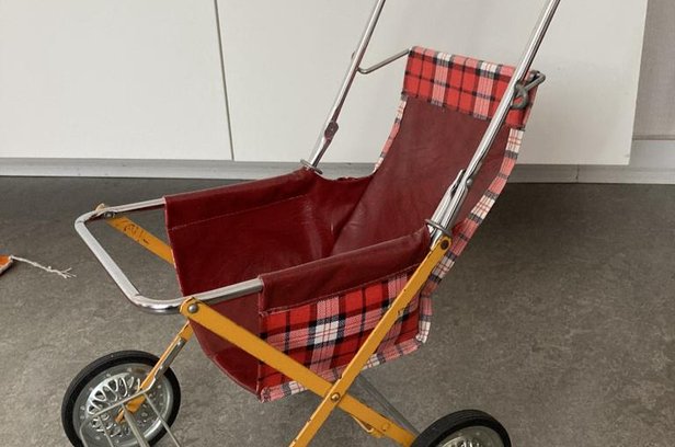 Retro leksaks barnvagn säljes i Stockholms stad | Blocket