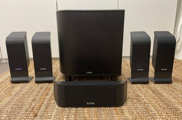 Infinity TSS-800 hemmabio surround ljudsystem - såld eller borttagen