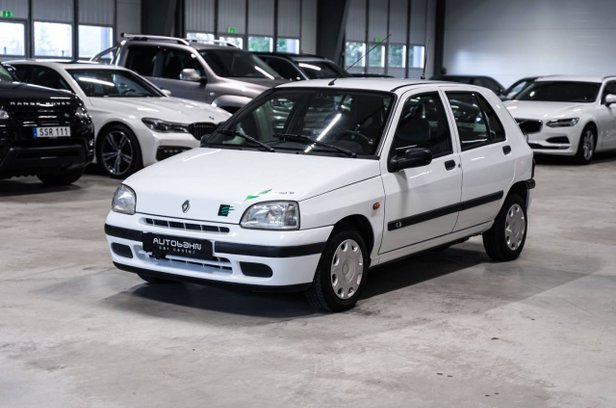 Renault Clio Electrique 12 kWh 29hk säljes i - såld eller borttagen