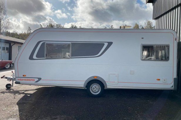 Weinsberg W 51 långbäddar, låg vikt på 1300kg - såld eller borttagen