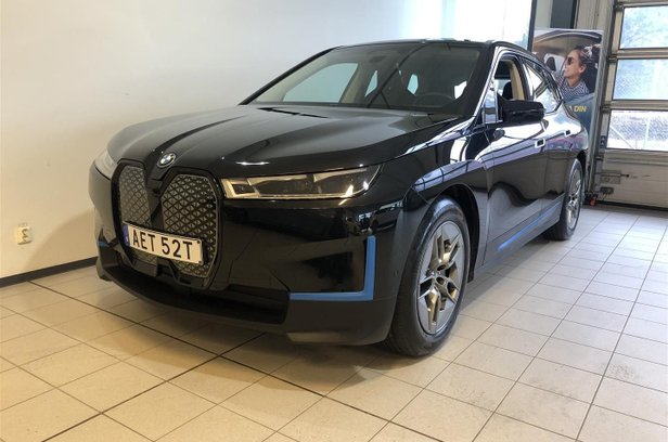 BMW iX xDrive40 DAP HUD Laser 2,85% ränta säljes i Kalmar | Blocket