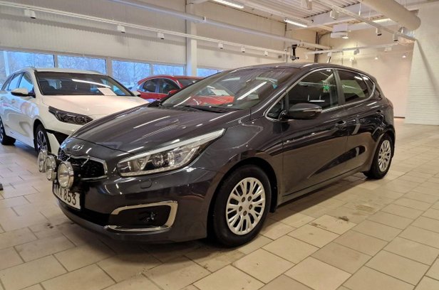 Kia CEED 1.6 CRDi / Extraljus, v-hjul, motor- - såld eller borttagen