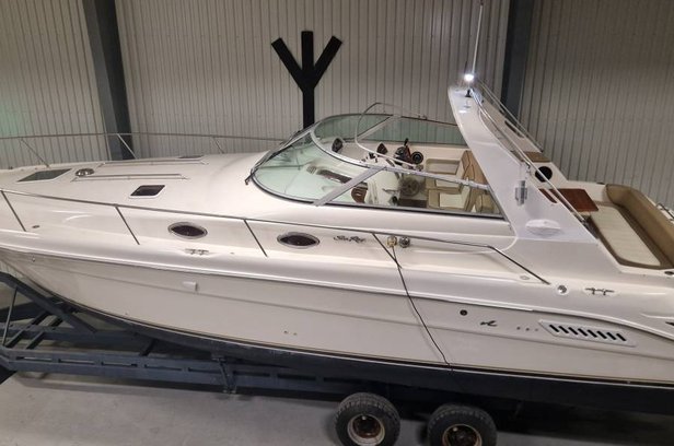 Searay 330 Mercruiser Diesel säljes i Kungälv - såld eller borttagen