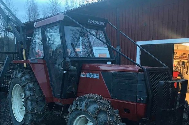 Fiat 65-94 DT VÄNDBAR STOL SKOGSUTR säljes i - såld eller borttagen
