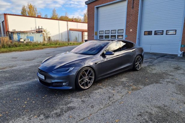 Tesla Model S 75D MCU2 /CCS / Autopilot / 21” säljes i Sollefteå | Blocket