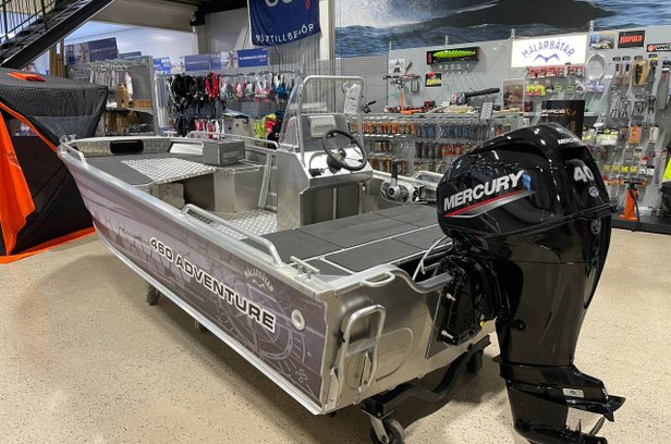 Kimple 460 Adventure inkl Mercury 40hk -2023 - såld eller borttagen