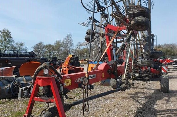 Massey Ferguson RK842 SD TRC säljes i Mjölby | Blocket