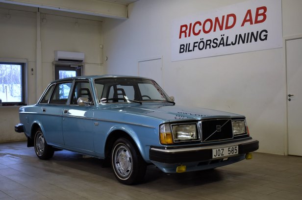 Volvo 260 DE LUXE AUT V6 OBS #Reserverad# säl - såld eller borttagen