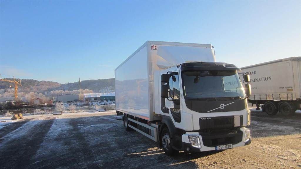 For sale - Volvo Trucks F16 280 Automatic, 280hp, 2021 for sale at ...