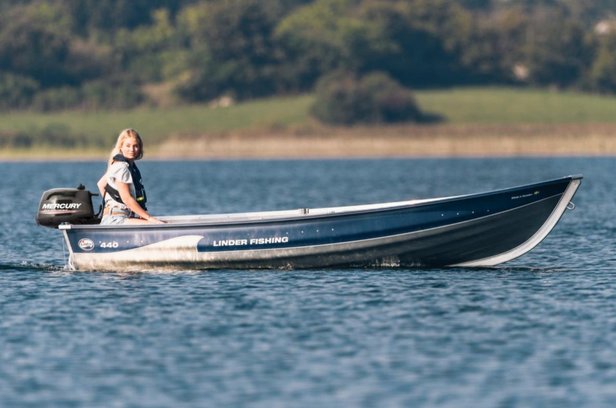 Linder 440 Fishing inklusive åror - Kampanj säljes i Halmstad | Blocket