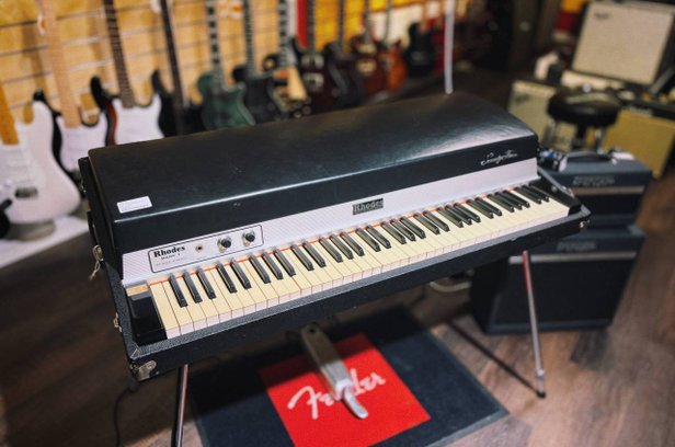Beg. Fender Rhodes 1974 säljes i Malmö stad | Blocket