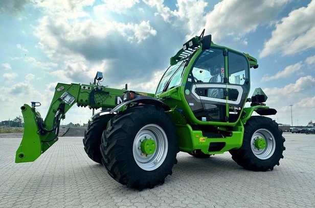 Merlo MF34.9CS-140 säljes i Vara | Blocket