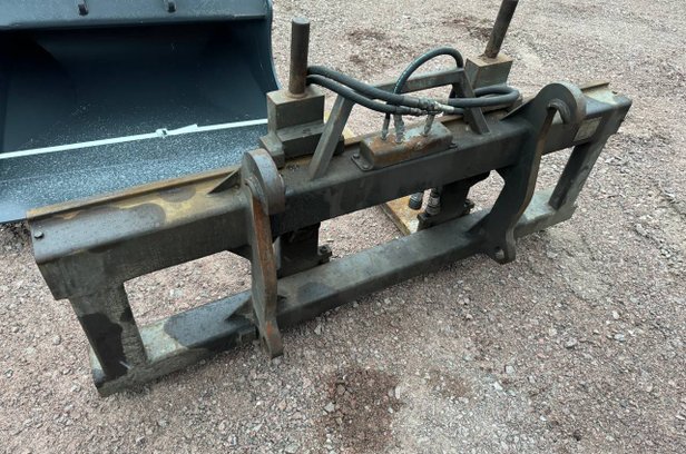 Hydrauliska pallgafflar / Stora BM / 4-slang - såld eller borttagen