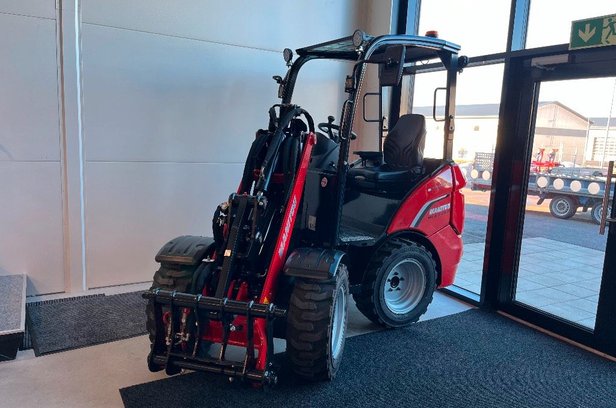 Manitou MLA 2-25 H säljes i Linköping | Blocket