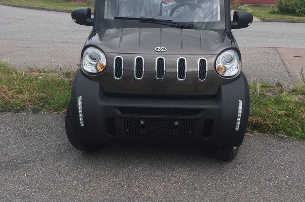 Titan R4 UTTAGBART LITHIUMBATTERI KLASS 2 säljes i Stockholms stad ...