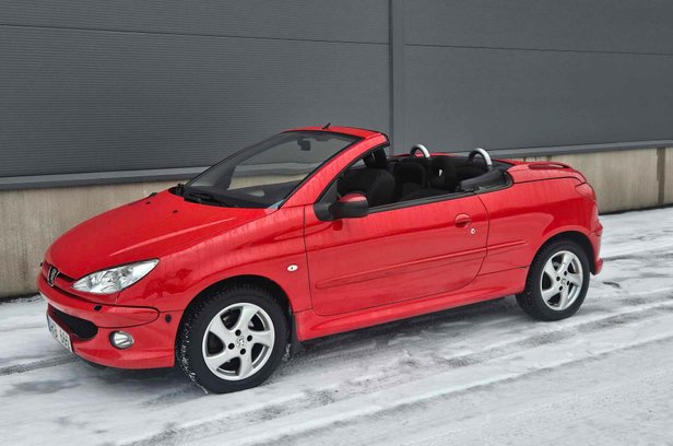 Peugeot 206 Cab 1.6, Ny bytt kamrem,Nybes, sä - såld eller borttagen