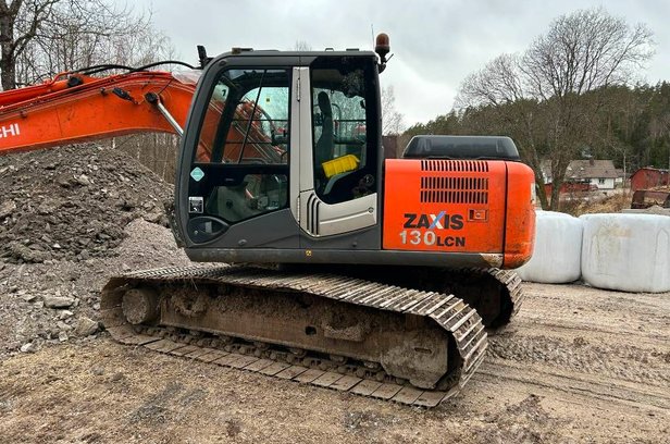 Hitachi ZX 130 LC N-3 säljes i Munkedal | Blo - såld eller borttagen