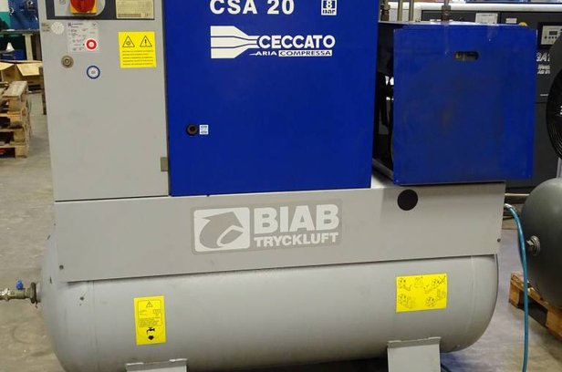 Kompressor CECCATO CSA 20 8 BAR. säljes i Mal - såld eller borttagen