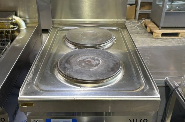 Spis 2-plattors, trefas. Troligen 2022 säljes - såld eller borttagen