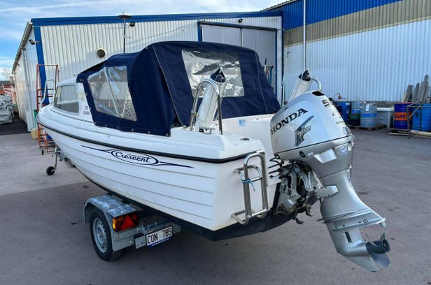 Beg. Crescent Classic 535 HT & Honda 50 hk 4- - såld eller borttagen