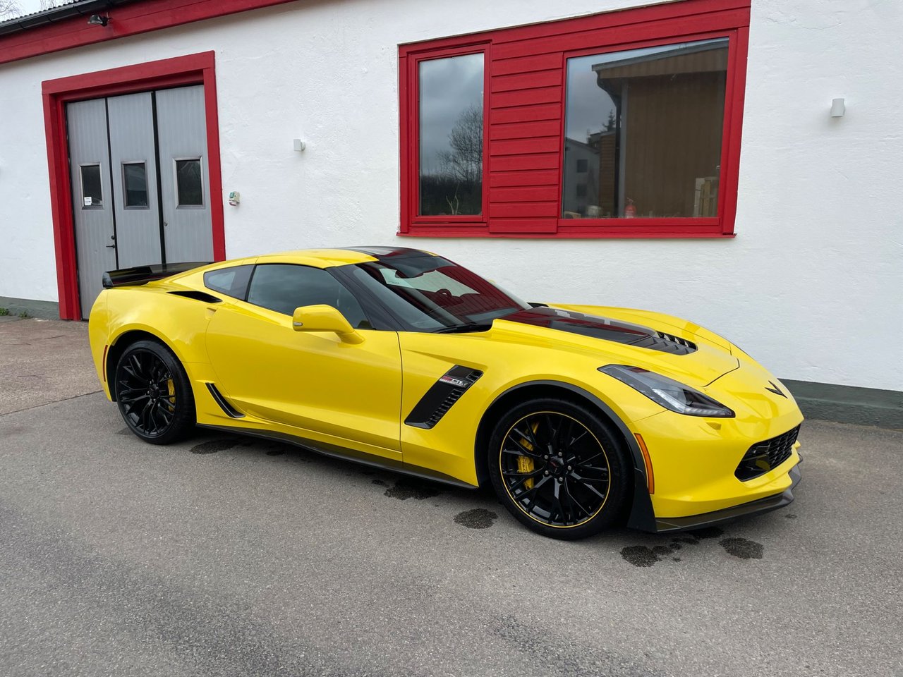 For sale - Chevrolet Corvette Z06 Automatic, 659hp, 2016 for sale at ...