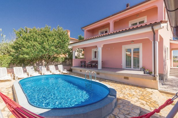 Skatari Pula säljes i Kroatien | Blocket