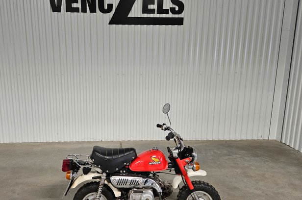 Honda Z50J Monkey Bike Mycket fint originalskick säljes i Olofström ...