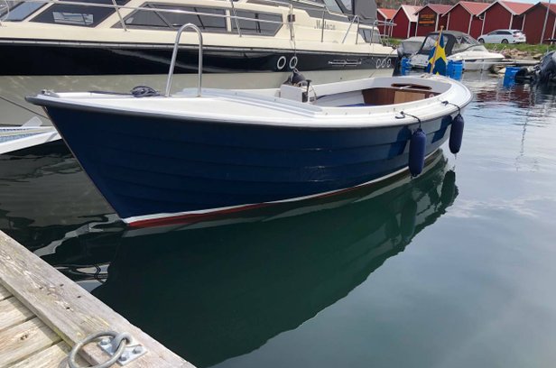 Snipa 20 fot,Albin 0-22 motor, 2 cylindrig be - såld eller borttagen