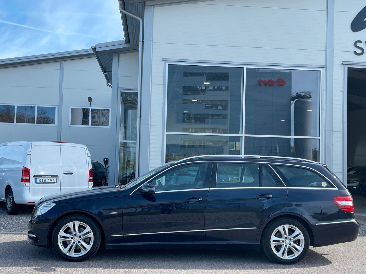 Till Salu Mercedes Benz E 220 T Cdi Blueefficiency 5g Tronic 170hk