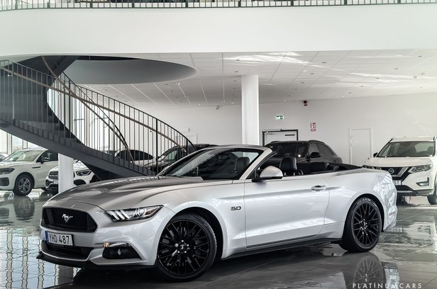 Ford Mustang GT CAB 5.0 V8 421hk / Custom / Sv.Såld säljes i ...