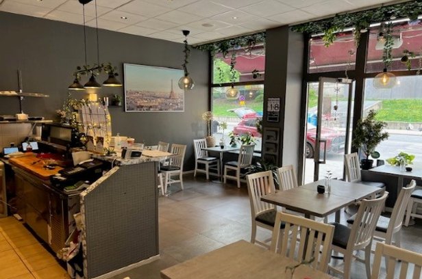 Charmig Sushi-Fridhemsplan - Ventilation går att installera säljes i ...