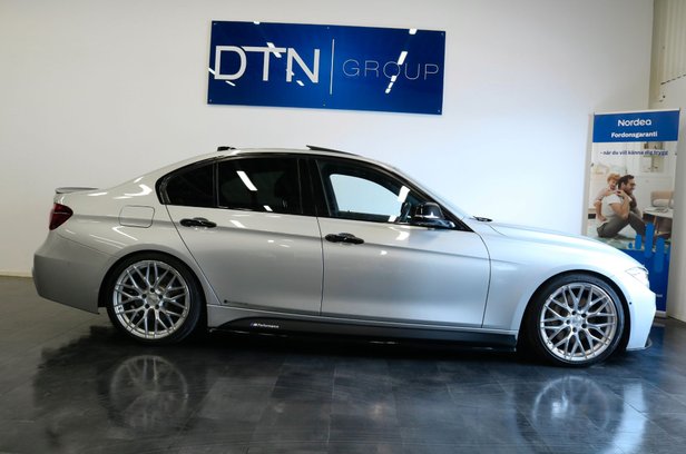 BMW 340 i/xDrive/Sedan/M-Performance/360°/Taklucka/HUD/Drag säljes i ...
