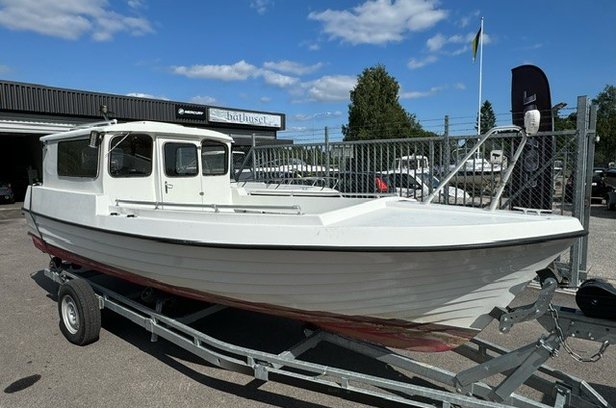 Grisslan 600 med ny motor säljes i Sundsvall - såld eller borttagen