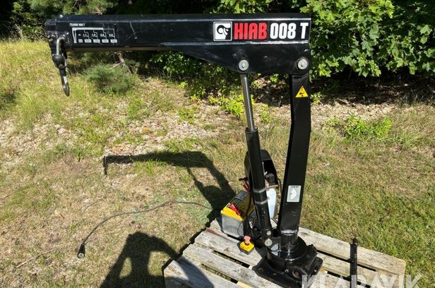 Kran Hiab 008T med pump och behållare säljes - såld eller borttagen