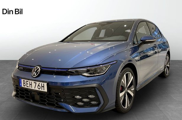 Volkswagen Golf GTE 272HK DSG Drag/Nav/Matrix/Keyless säljes i Täby ...