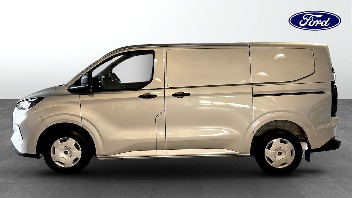 For sale - Ford Transit Custom 280 2.0 EcoBlue SelectShift, 136hp, 2024 ...