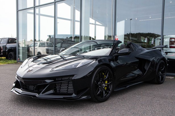 Chevrolet Corvette Cabrio C8 Z06 3LZ Svensksåld Z07 Package säljes i ...