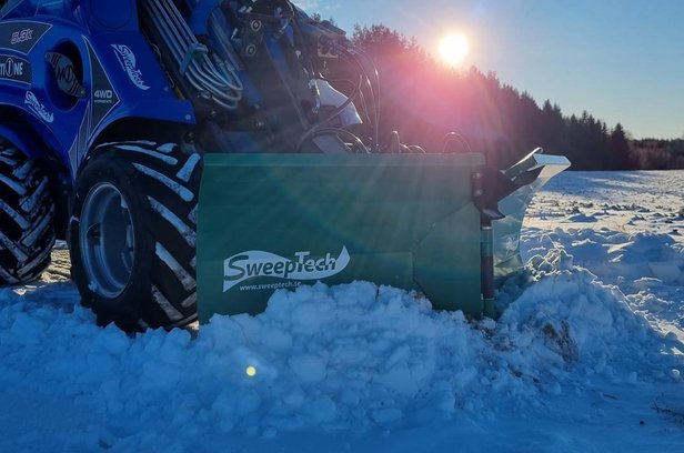 Vikplog Sweeptech Avant-Multione-edition säljes i Mjölby | Blocket