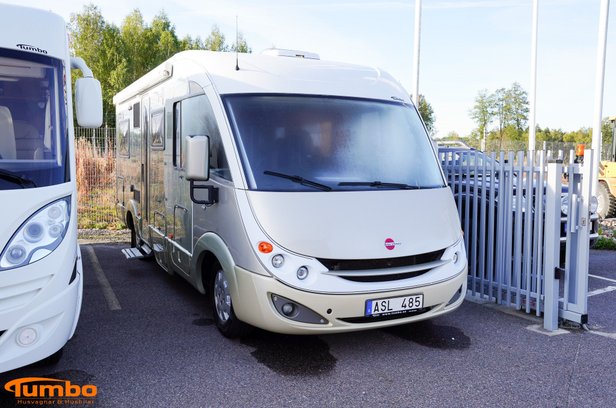 Bürstner I 685 158hk Kamkedja Solcell Cykelställ säljes i Eskilstuna ...