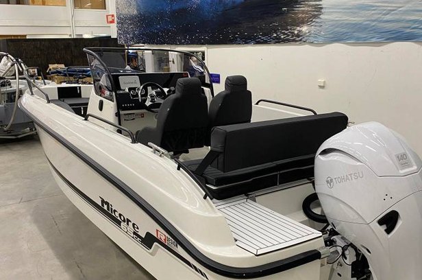 Micore 65 cc R-design & Tohatsu 140 hk 4-takt -2024 säljes i Åmål | Blocket