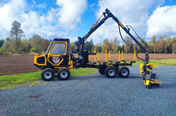 Miniskotare/Kombimaskin Kinetic 437 med Jobo - såld eller borttagen