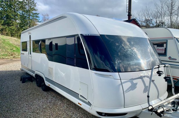 Hobby 645 VIP Premium 2016 Dubbelbädd säljes i Hörby | Blocket