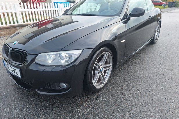 BMW 325 CAB M-Sport Automat Max Utrustad 218HK säljes i Upplands-Bro ...