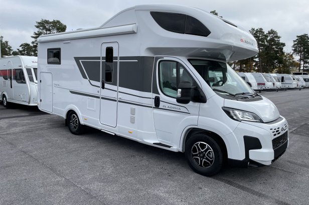 Adria Coral Xl 660 Sl - 140hk 43h Automat Alkov säljes i Västervik ...
