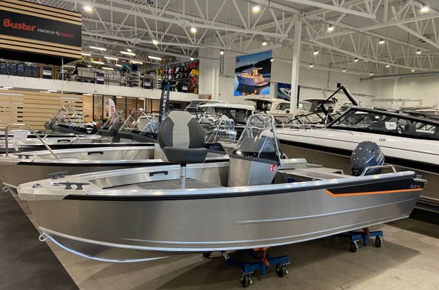 Buster M1 FISH 2024 ink. Yamaha F40 YC-EDITION säljes i Haninge | Blocket