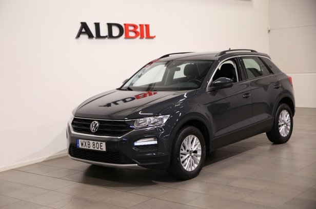 Volkswagen T-Roc TSI 110hk / PDC Bak Fram / Adaptiv-fart säljes i Täby ...