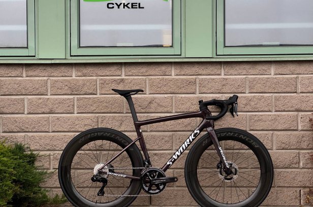 Specialized S-Works Tarmac SL8 Dura-Ace Di2 Custom 54cm säljes i Borås ...
