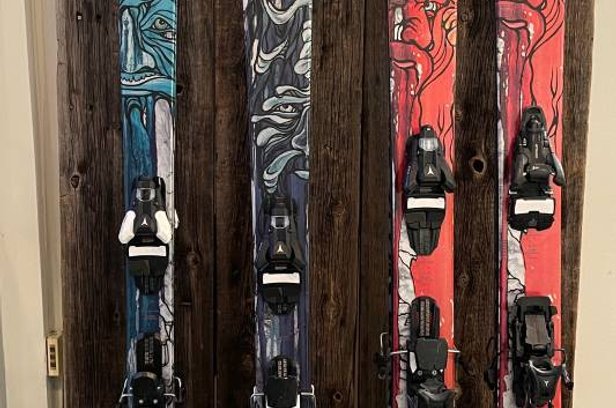 Atomic Bent Chetler Demoskidor säljes i Hammarö | Blocket