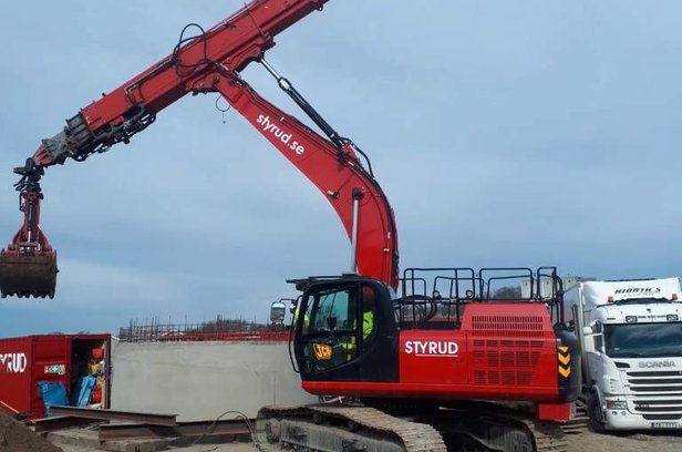 JCB JS 300 LC Cosben säljes i Upplands-Bro | Blocket